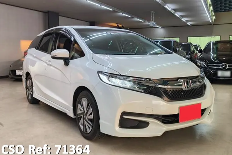 Used Honda Shuttle Hatchbacks 2016 model in White | Used Cars Stock 71364 | CSO Japan