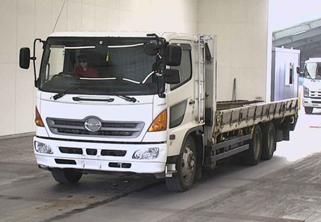 Used Hino Ranger Trucks 2008 model in White | Used Cars Stock 64284 ...