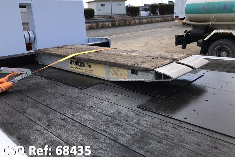 Used Nissan Condor Trucks 2004 model in White | Used Cars Stock 68435 ...