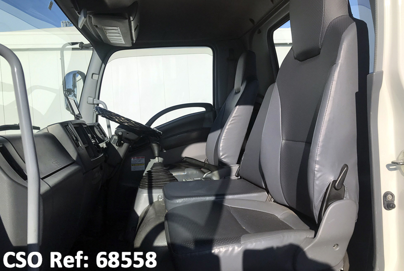 Used Isuzu Forward Trucks 2009 model in White | Used Cars Stock 68558 ...