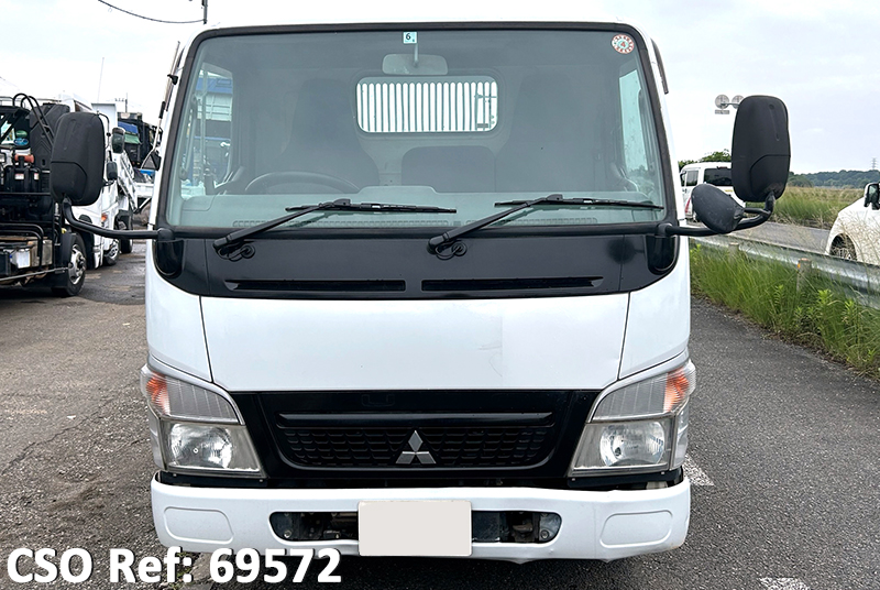 Used Mitsubishi Canter Trucks 2008 model in White | Used Cars Stock ...
