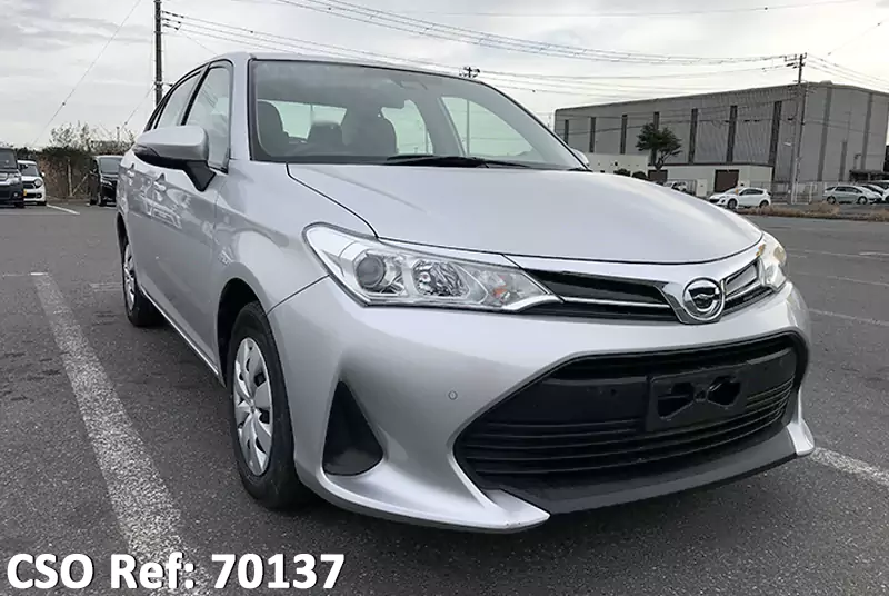 Used Toyota Corolla Axio Sedans 2018 model in Silver | Used Cars Stock ...