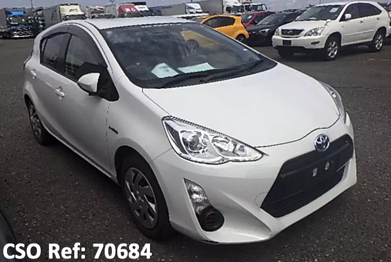 Used Toyota Aqua Hatchbacks 2014 model in Pearl | Used Cars Stock 70684 ...