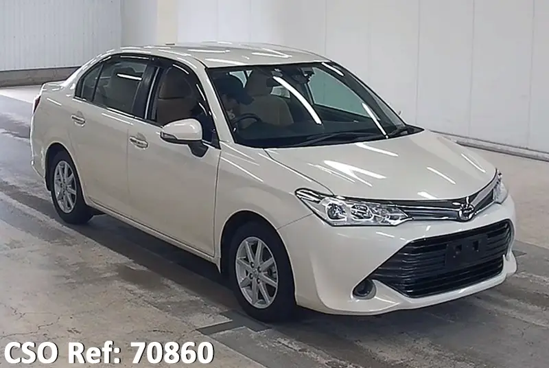 Used Toyota Corolla Axio Sedans 2015 model in Pearl White | Used Cars ...