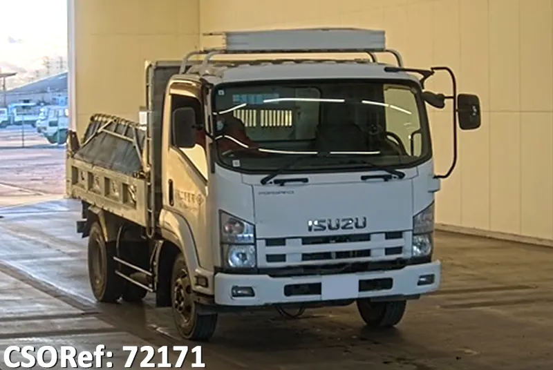 Used Isuzu Forward Trucks 2011 model in White | Used Cars Stock 72171 ...